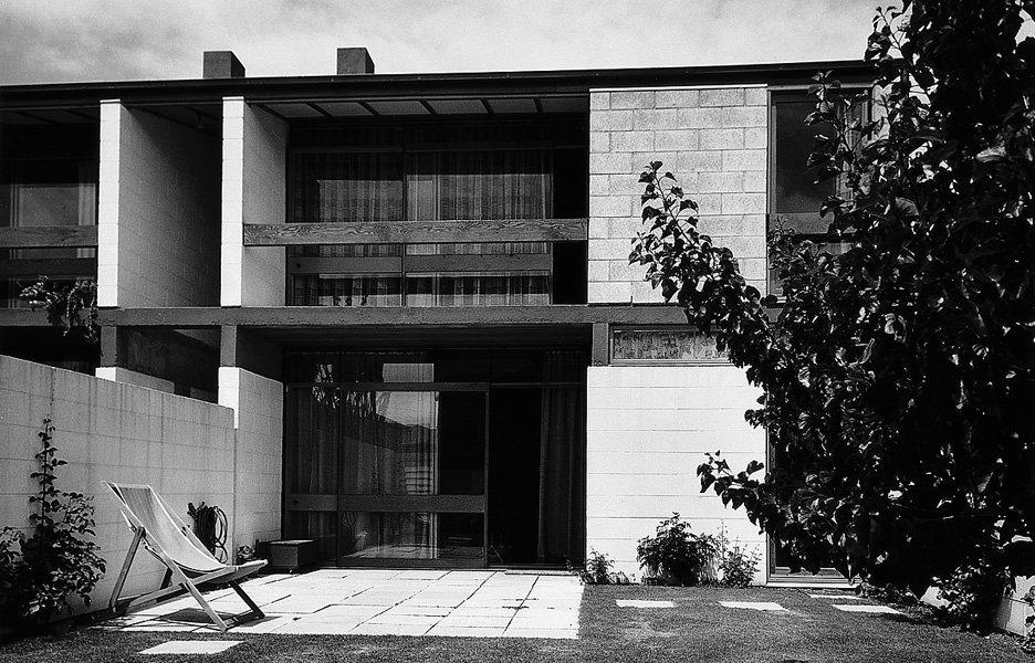 Sir Miles Warren 1929-2022 | The Warren Trust